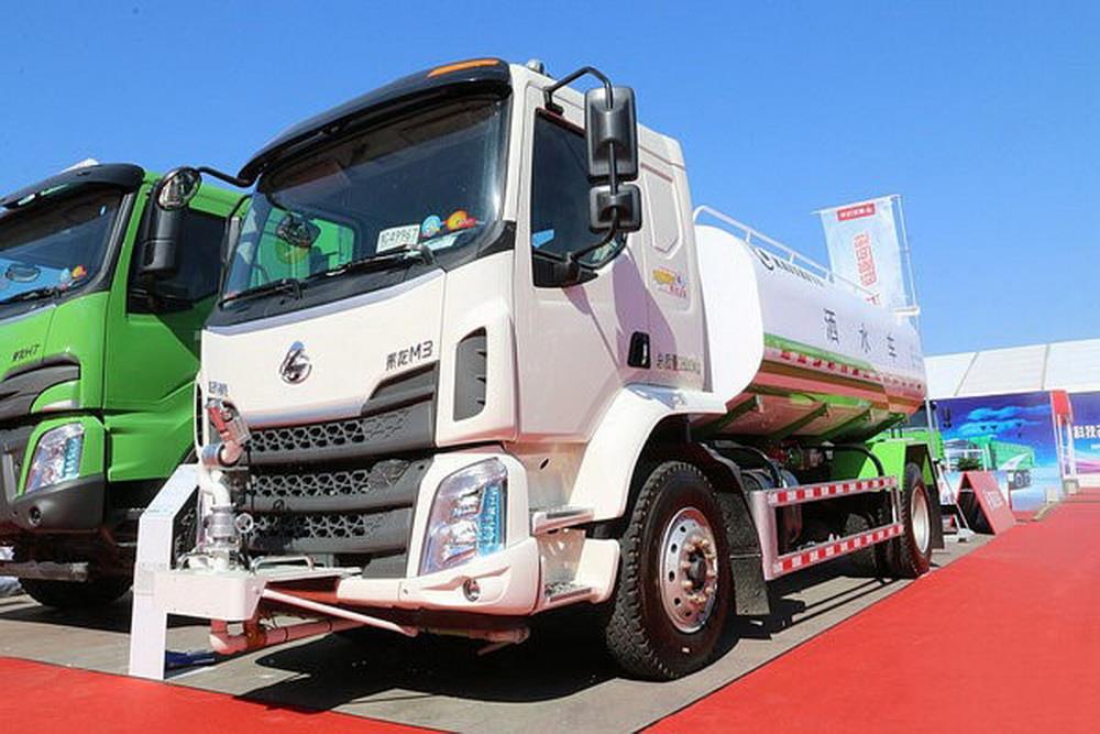 New Developed Sprinkler Truck Based On CHENGLONG M3 - Company News ...