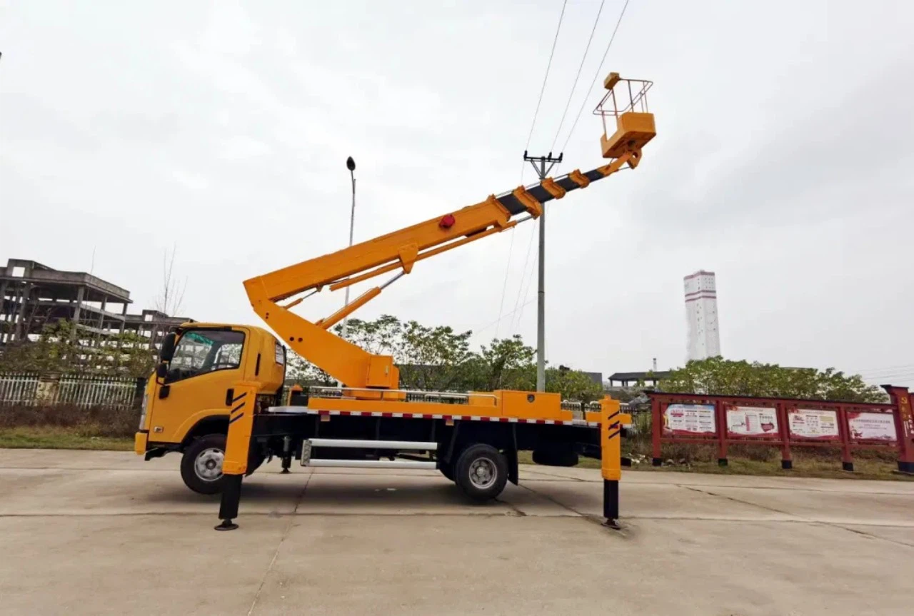 China High Quality 23m Insulated Telescopic Bucket Sky Lift Truck ...