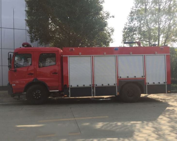 China High Quality 6000L Fire Engine Water Tank Manufacturers ...