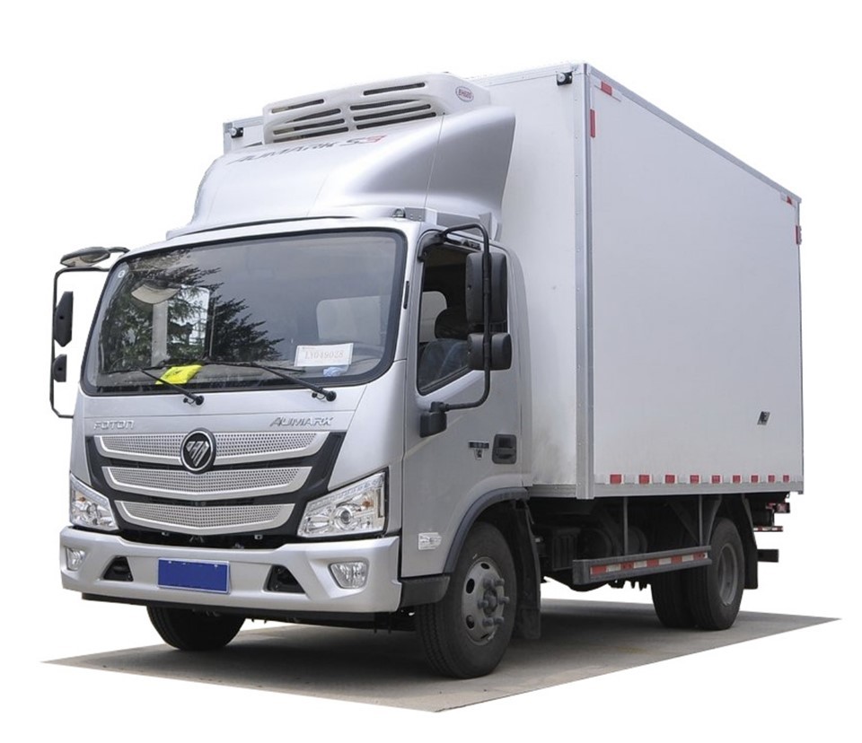 China High Quality 6 Wheelers 18 M3 Refrigerated Truck Manufacturers ...