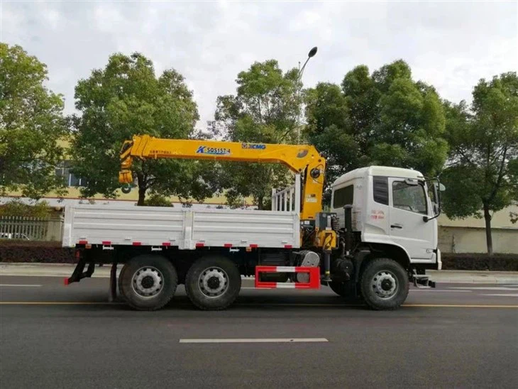 China High Quality 7 Ton Telescopic Boom Truck Mounted Crane ...