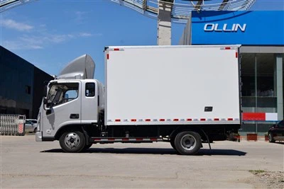 China High Quality 17 CBM Refrigerated Delivery Truck With Sleeper Cab ...