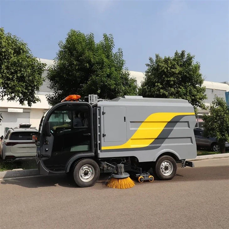China High Quality Electric Airport Sweeper 700 Liters Manufacturers ...