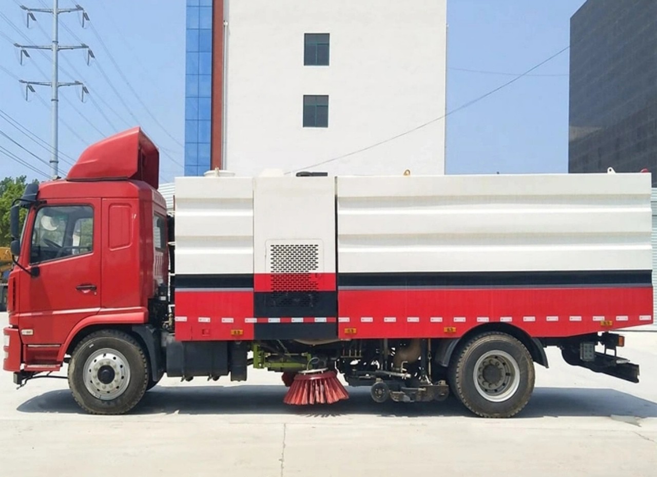 Australia Adopts Waterless Sweeper Trucks For Sustainable Urban Street ...